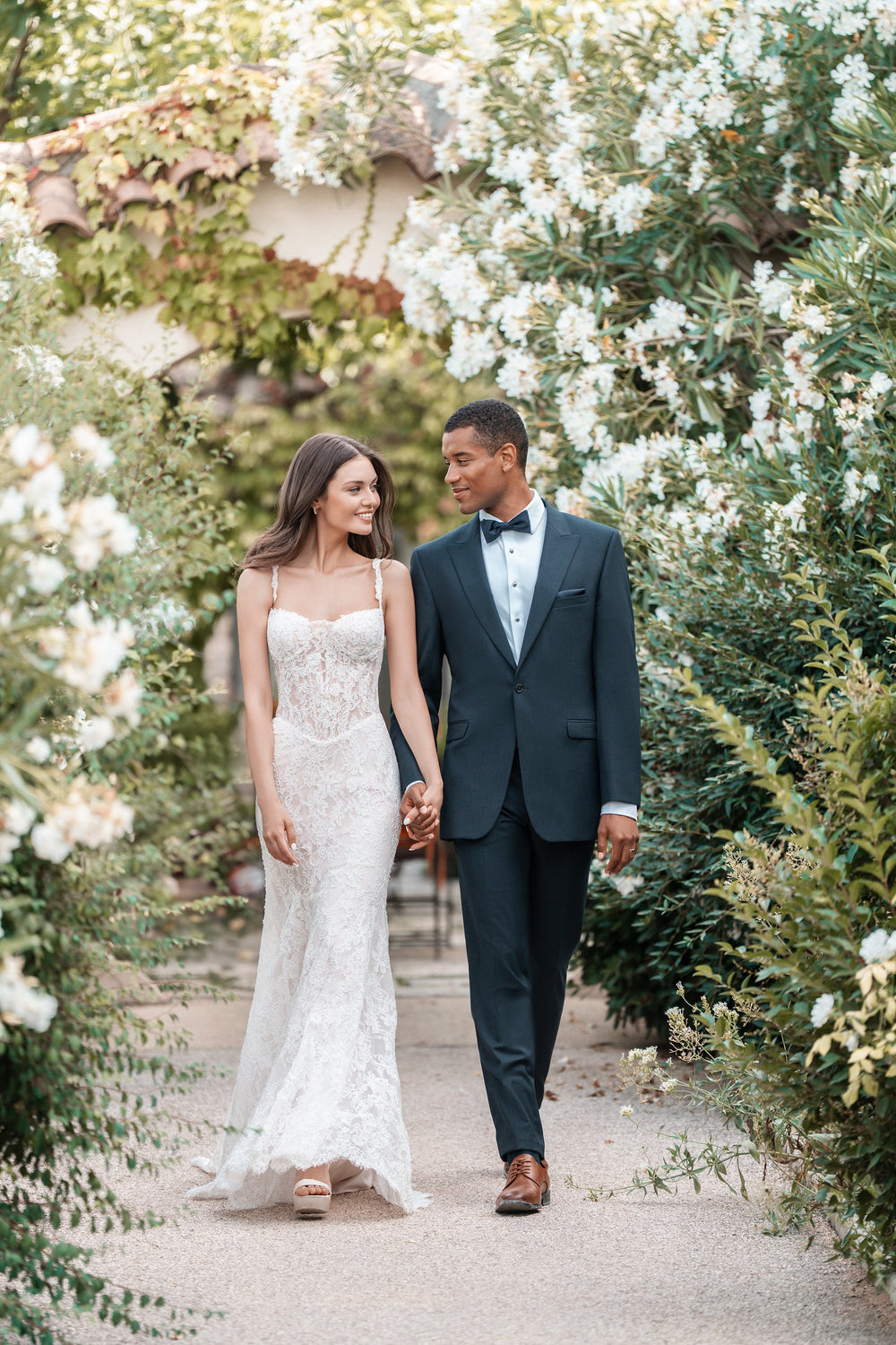 Alexandra's Boutique – Allure Bridals